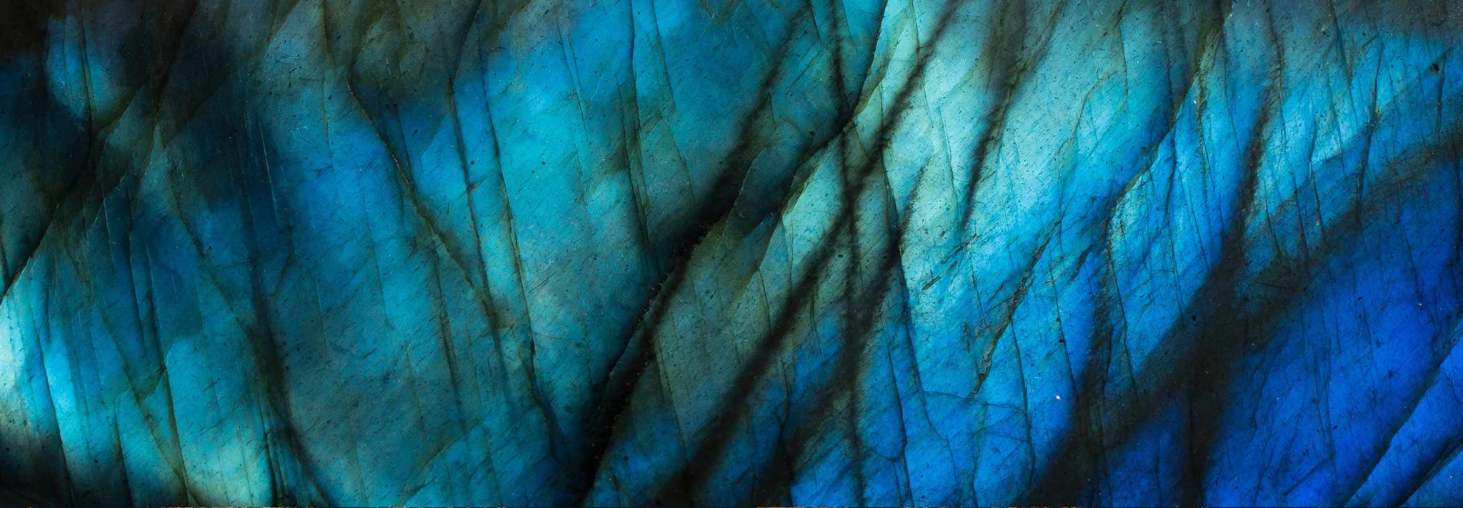 Labradorite - The Crystal of Magical Vision - Moon Omens